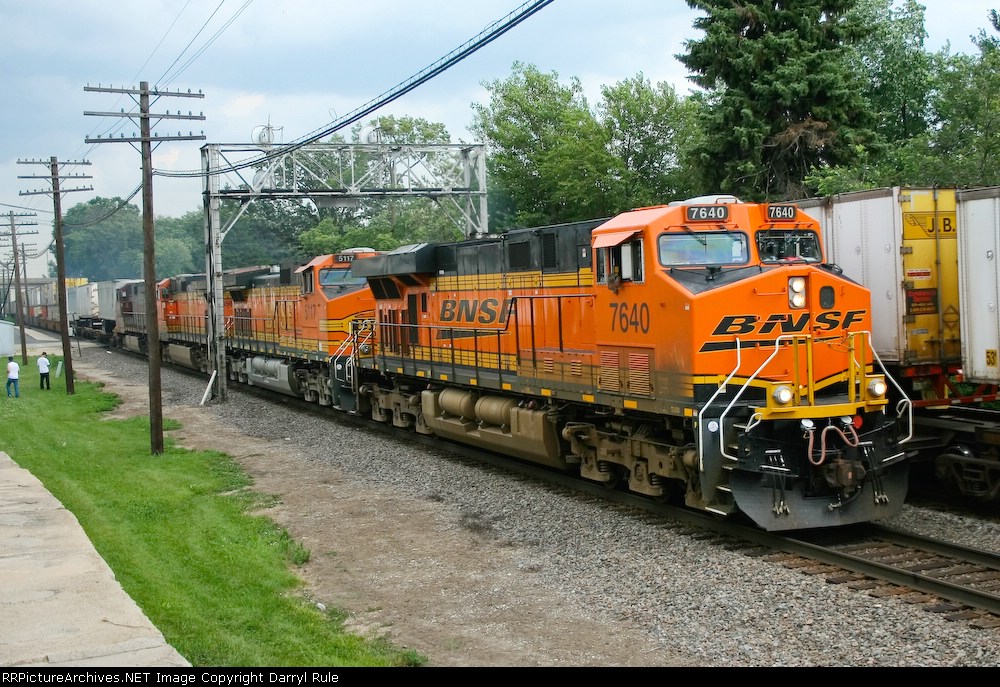 BNSF 7640